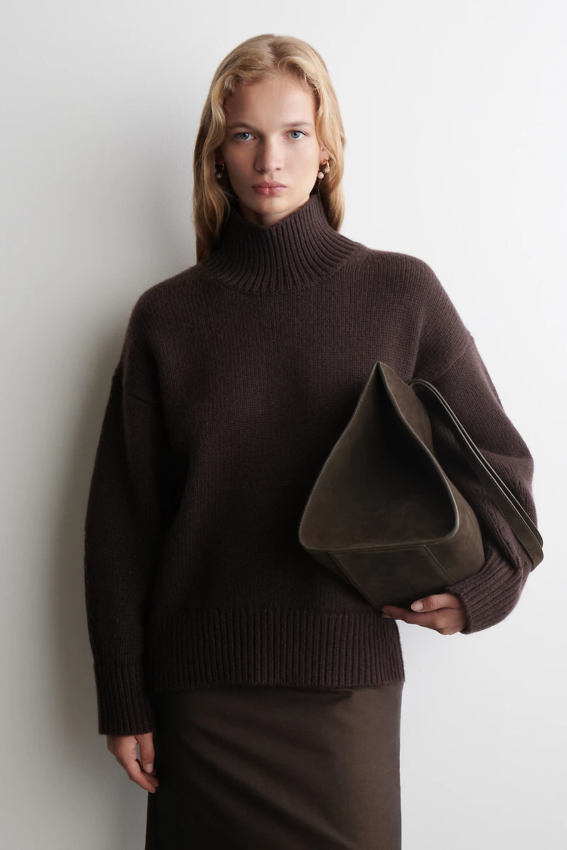 Cos CHUNKY FUNNEL-NECK WOOL JUMPER | King's Cross
