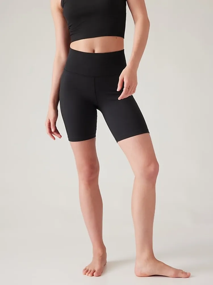 Athleta Aurora Seamless 7" Short | Hamilton Place