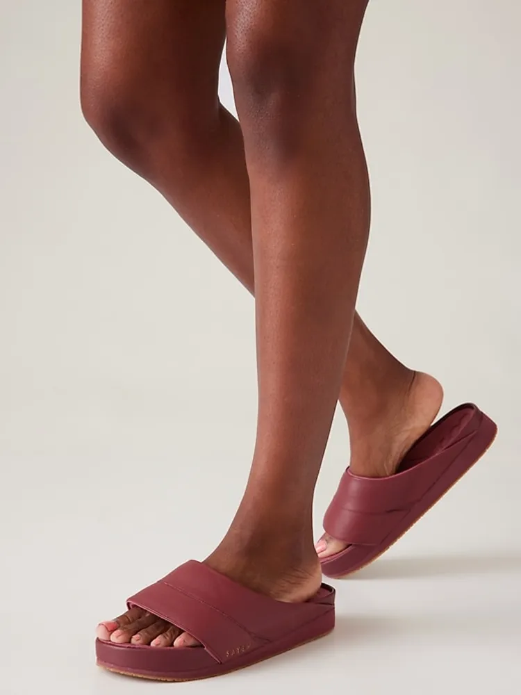 Athleta Saysh Slide | Hamilton Place