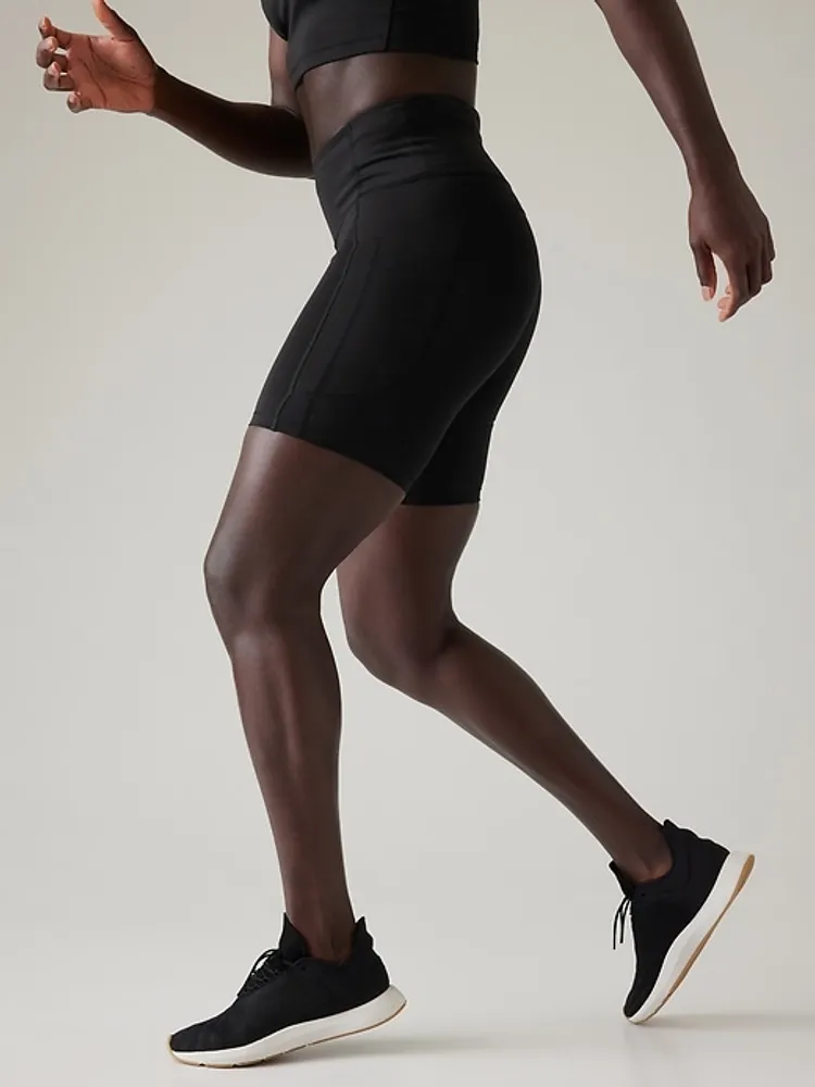 Athleta Ultimate Stash High Rise 7 Short | Mall of America®