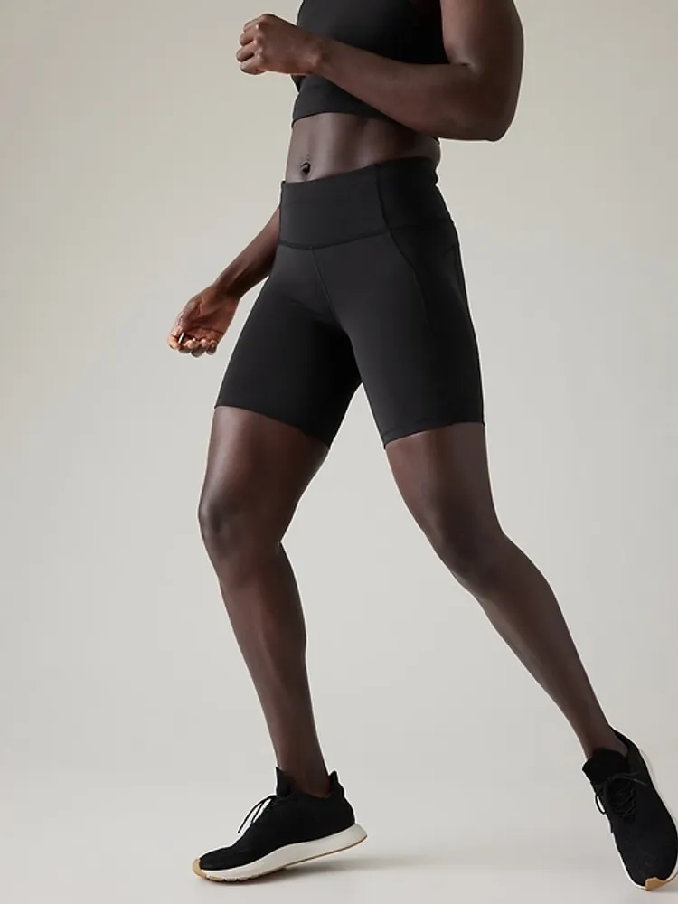 Athleta Ultimate Stash High Rise 7 Short | Mall of America®