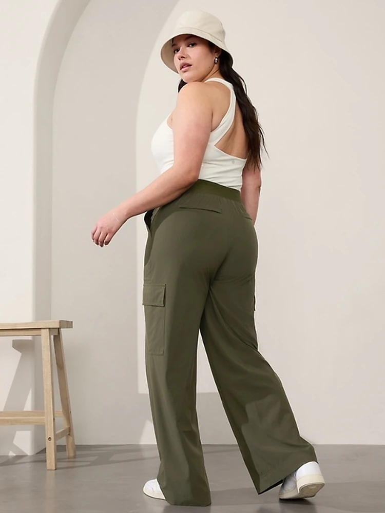 Athleta Brooklyn Heights High Rise Cargo Pant | Hamilton Place