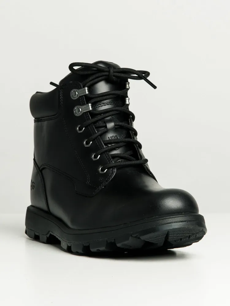 Ugg boots clearance men store