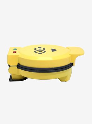 Boxlunch Minions Kevin the Minion Waffle Maker | Mall of America®
