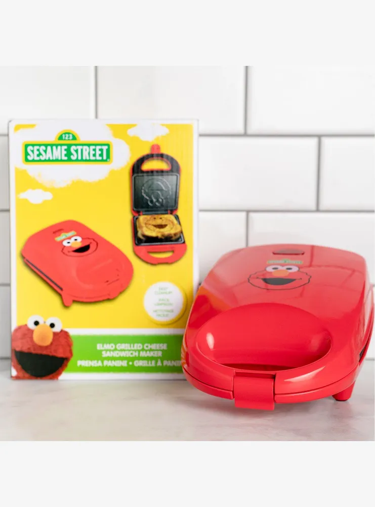 Sesame Street Uncanny Brands Sesame Street Elmo Grilled Cheese Maker at ...