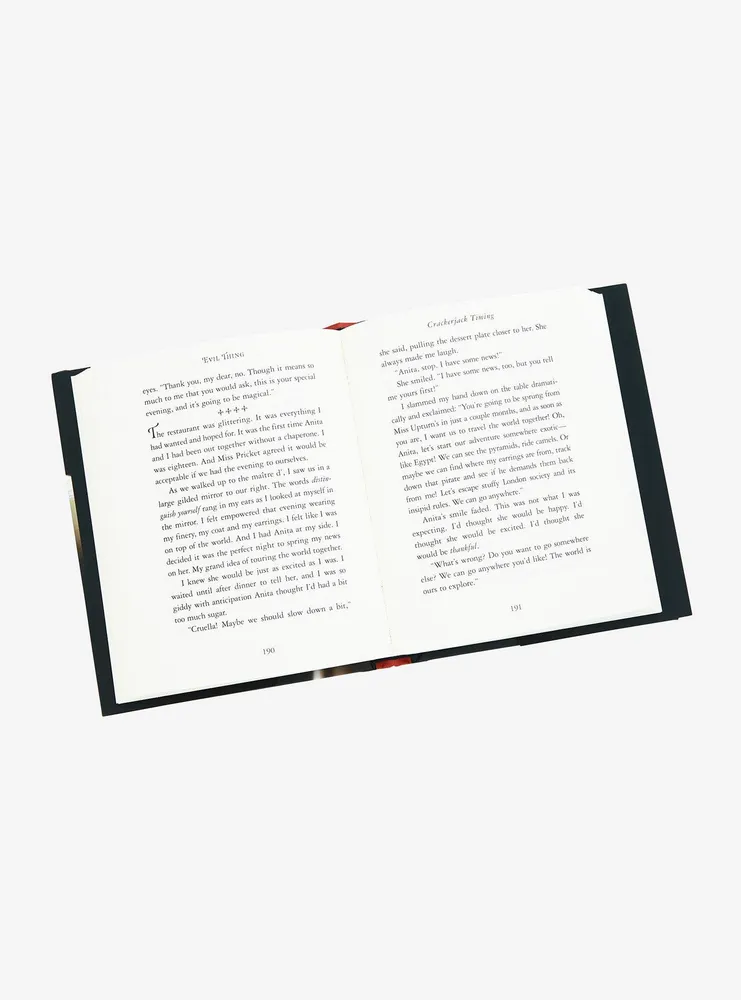 Hot Topic Disney Evil Thing: A Tale Of That De Vil Woman Book | Mall of ...