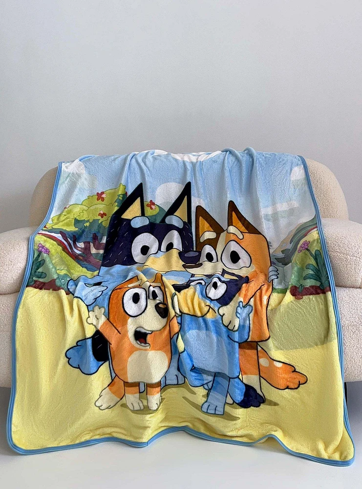 Hot Topic Bluey Family Photo Micro Raschel Blanket | Mall of America®