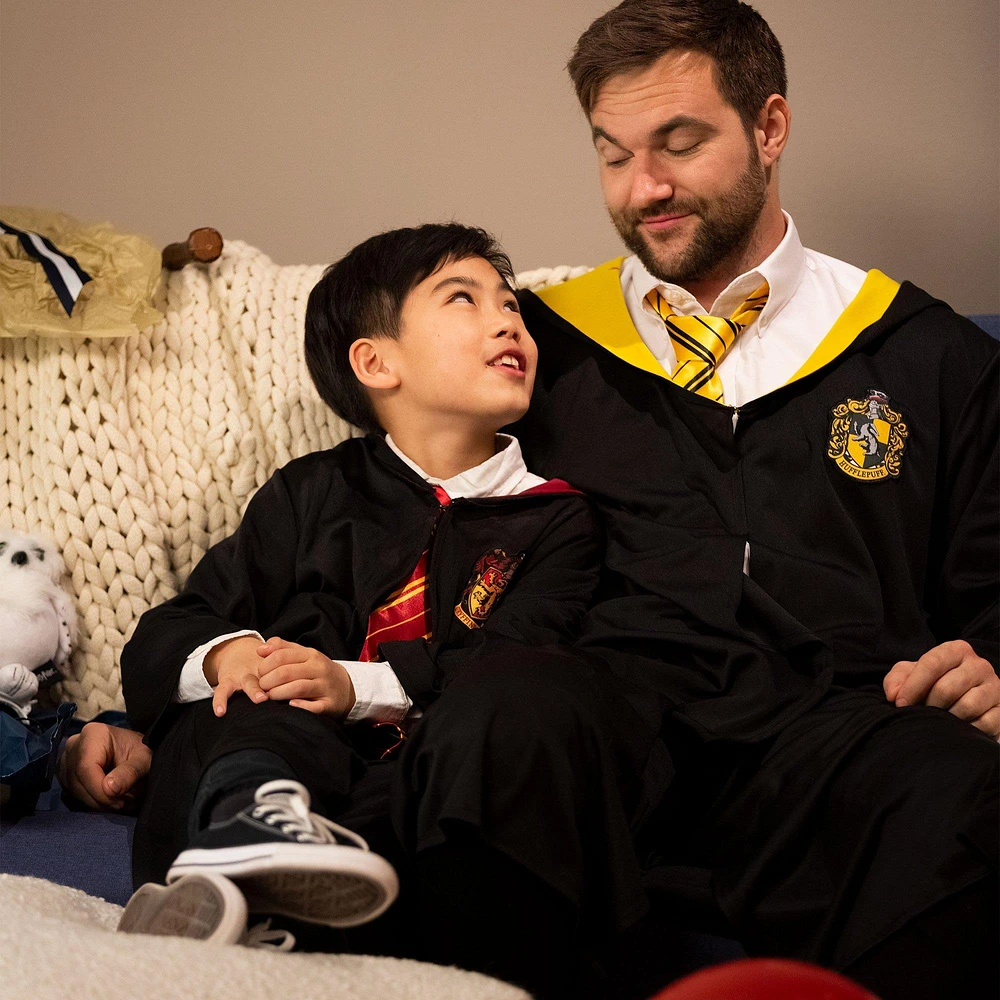 PartyCity Adult Hufflepuff Robe - Harry Potter | Hamilton Place PartyCity Adult Hufflepuff Robe - Harry Potter | Hamilton Place