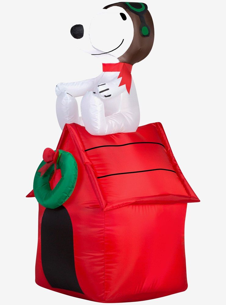 Peanuts Snoopy Snoopy On House Small Airblown | Hamilton Place