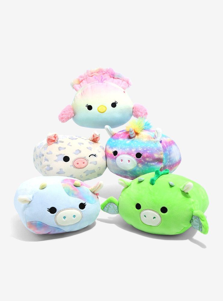 Hot Topic Squishmallows Stackable Assorted Blind Plush | Mall of America®