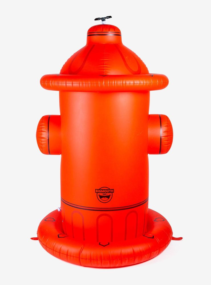 Boxlunch Fire Hydrant Sprinkler | Mall of America®