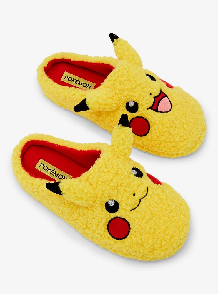 Pokemon Pokémon Pikachu Figural Men's Sherpa Slippers — BoxLunch ...