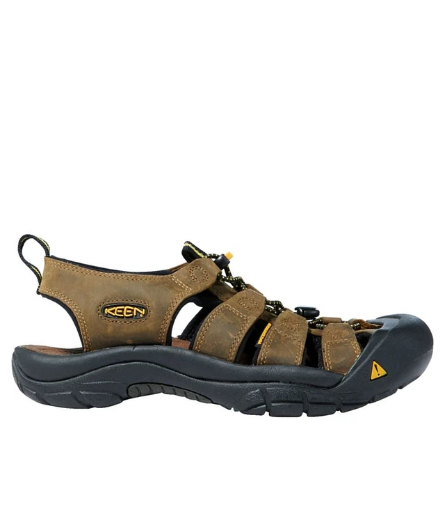 Branded Sandals For Men | Mall of America®