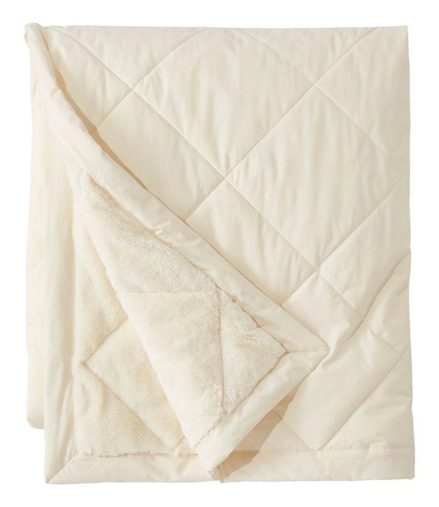 L.L. Bean Ultraplush Primaloft Blanket | Mall of America®