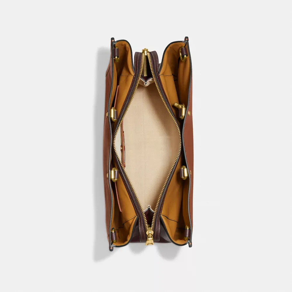 Coach Rogue Bag 39 | Mall of America®