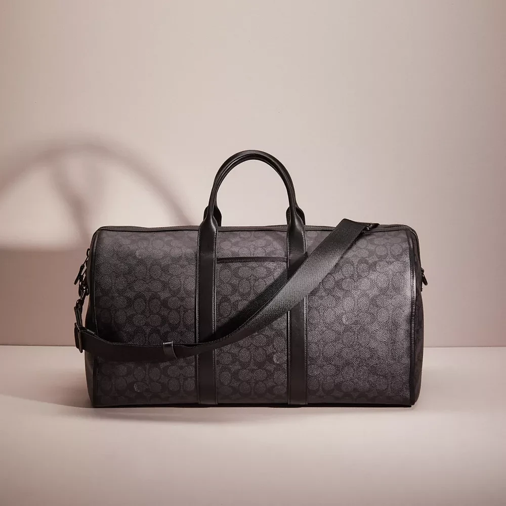 Coach Restored Gotham Duffle In Signature Canvas | Mall of America®