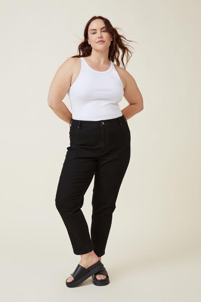 Cotton On Women Curve Taylor Mom Jean | Mall of America®