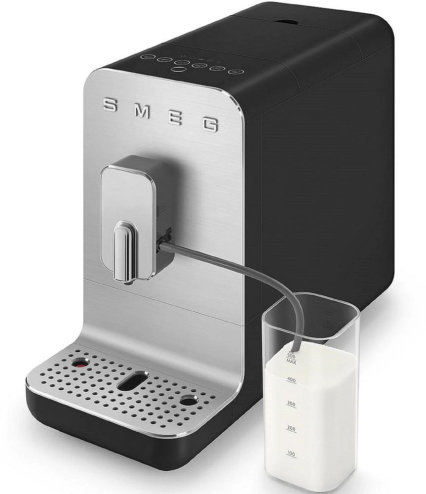Smeg Automatic Espresso Machine with Integrated Milk Frothing and ...