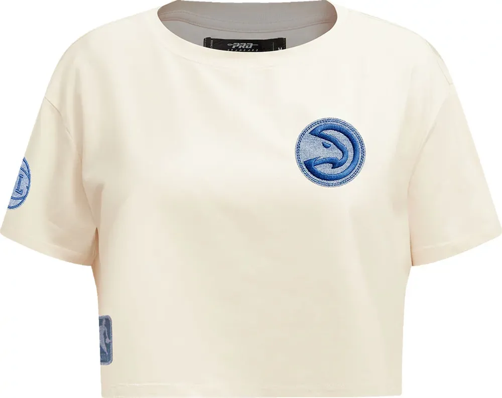 Pro Standard Women's Atlanta Hawks Varsity Blues Cropped Boxy T-Shirt ...