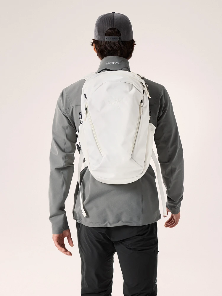 Arc'teryx Mantis 26 Backpack | Mall of America®