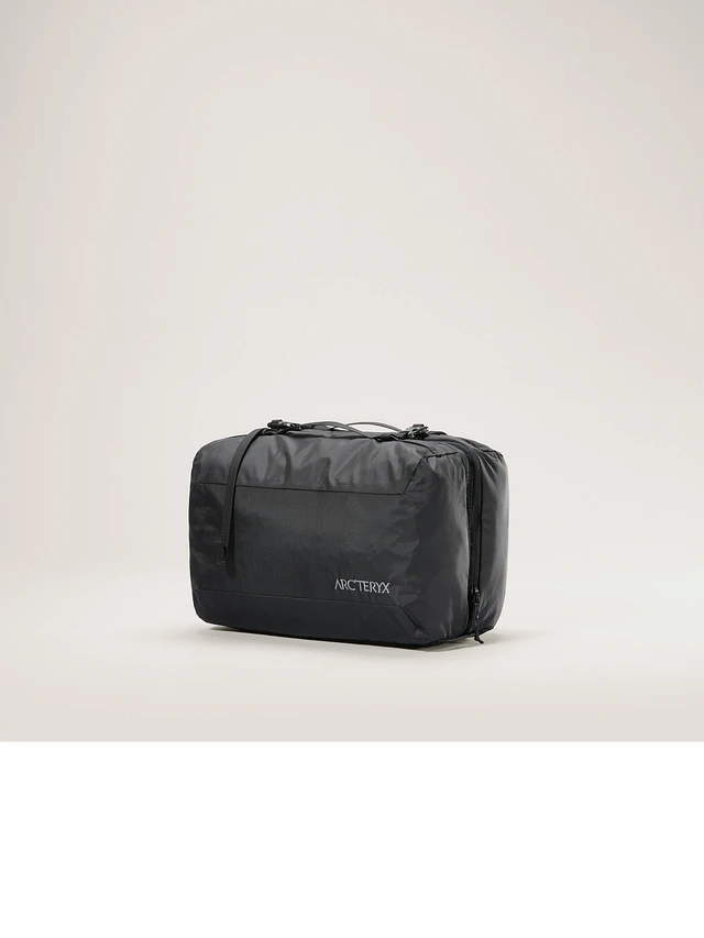 Arc'teryx Ion Gear Organizer | Mall of America® Arc'teryx Ion Gear Organizer | Mall of America®