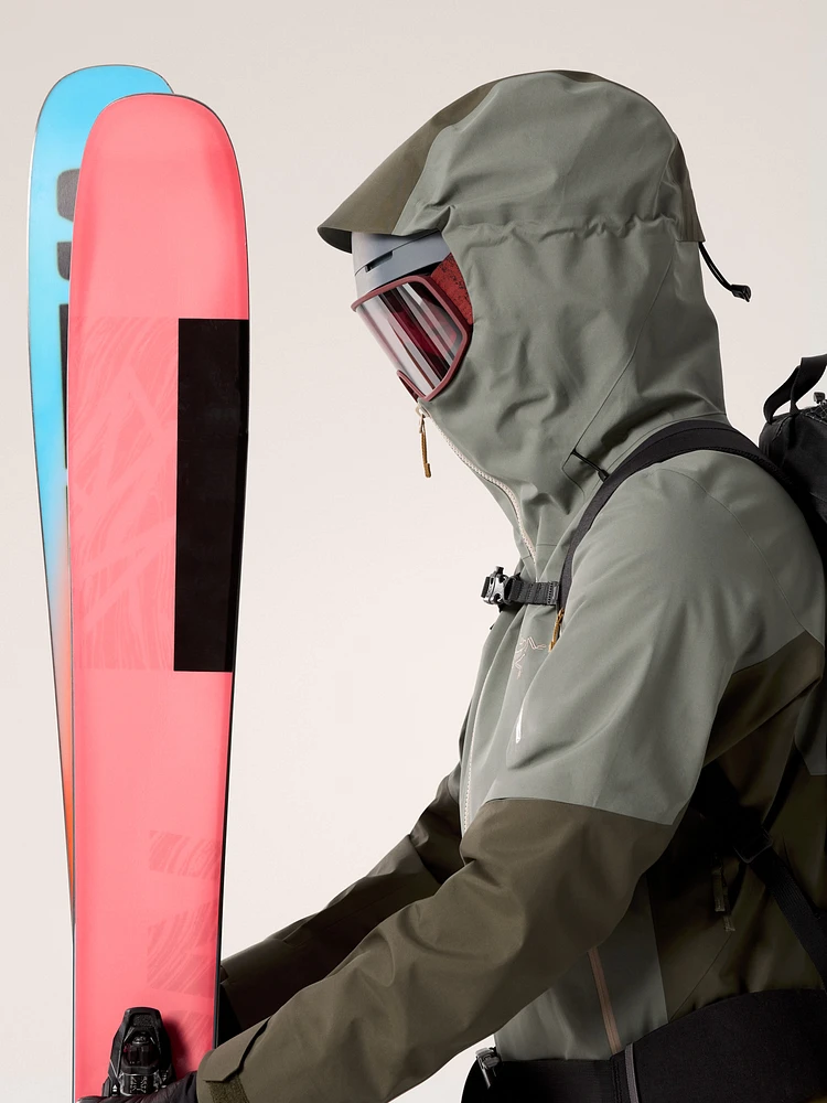 Arc'teryx Sentinel Jacket Women's at Mall of America® in Bloomington, MN