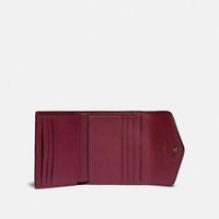 Coach Wyn Small Wallet With Horse And Carriage Print | Mall of America®