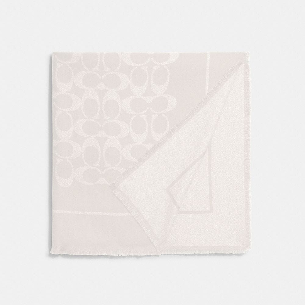 COACH® Signature Shawl | Mall of America®
