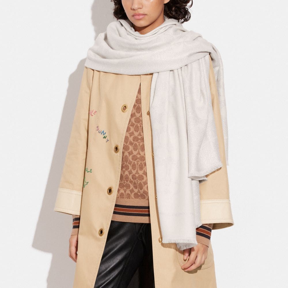 COACH® Signature Shawl | Mall of America®