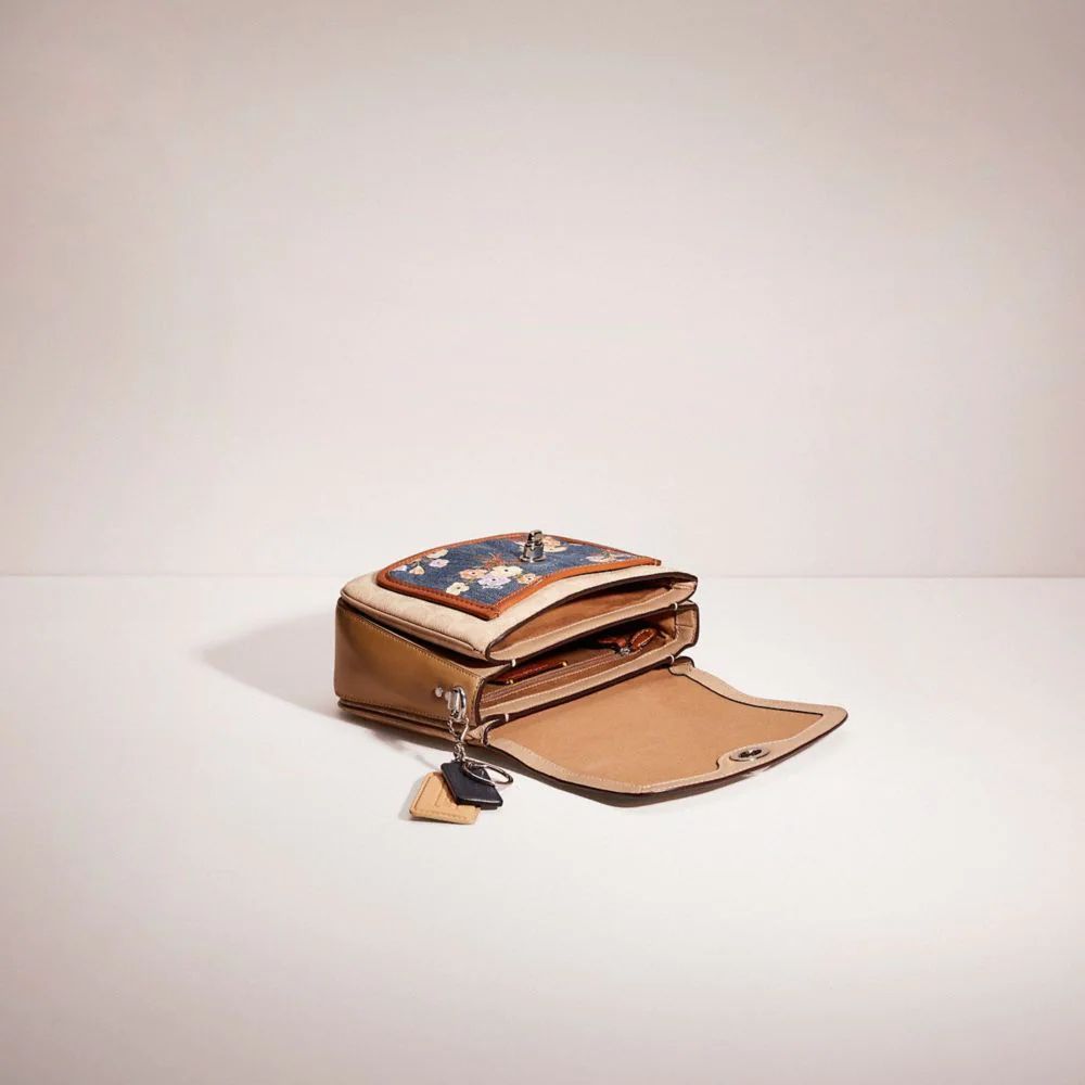 COACH® Upcrafted Cassie Crossbody 19 In Signature Canvas | Mall of America®