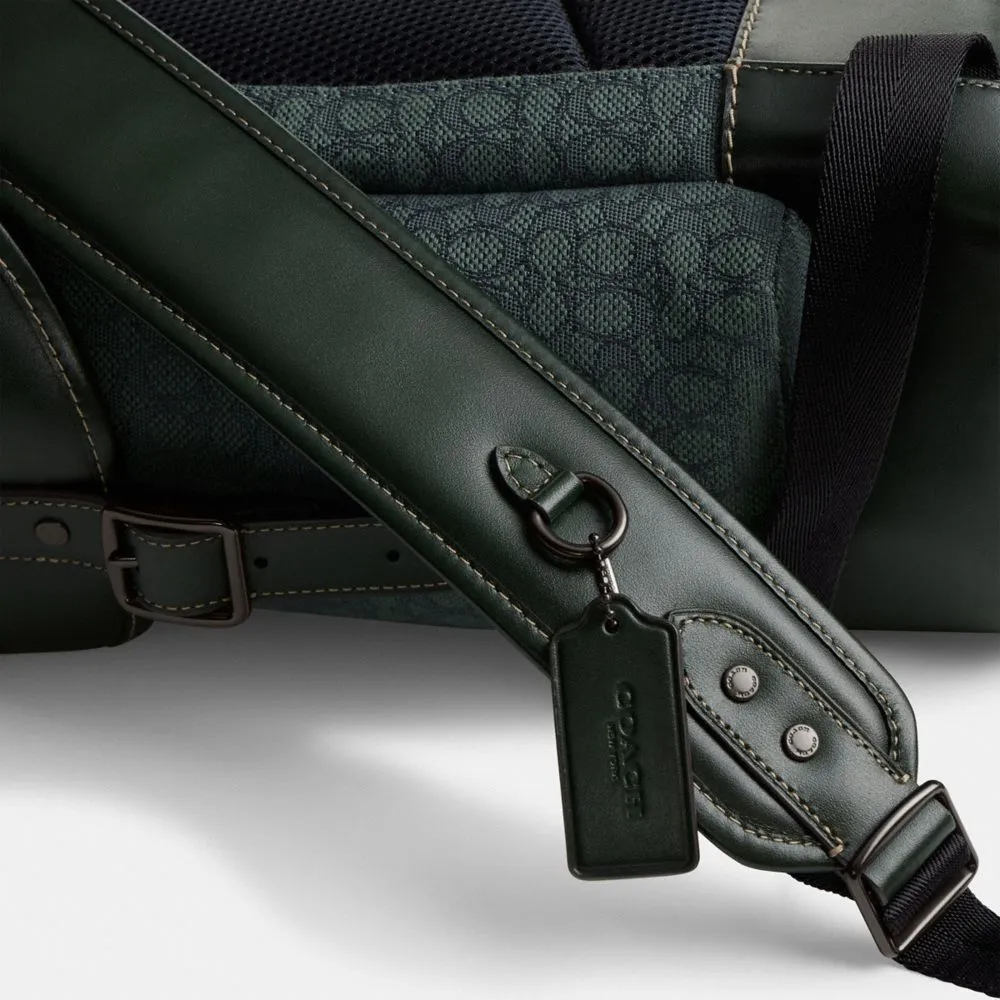 Coach Hitch Backpack Micro Signature Jacquard | Mall of America®