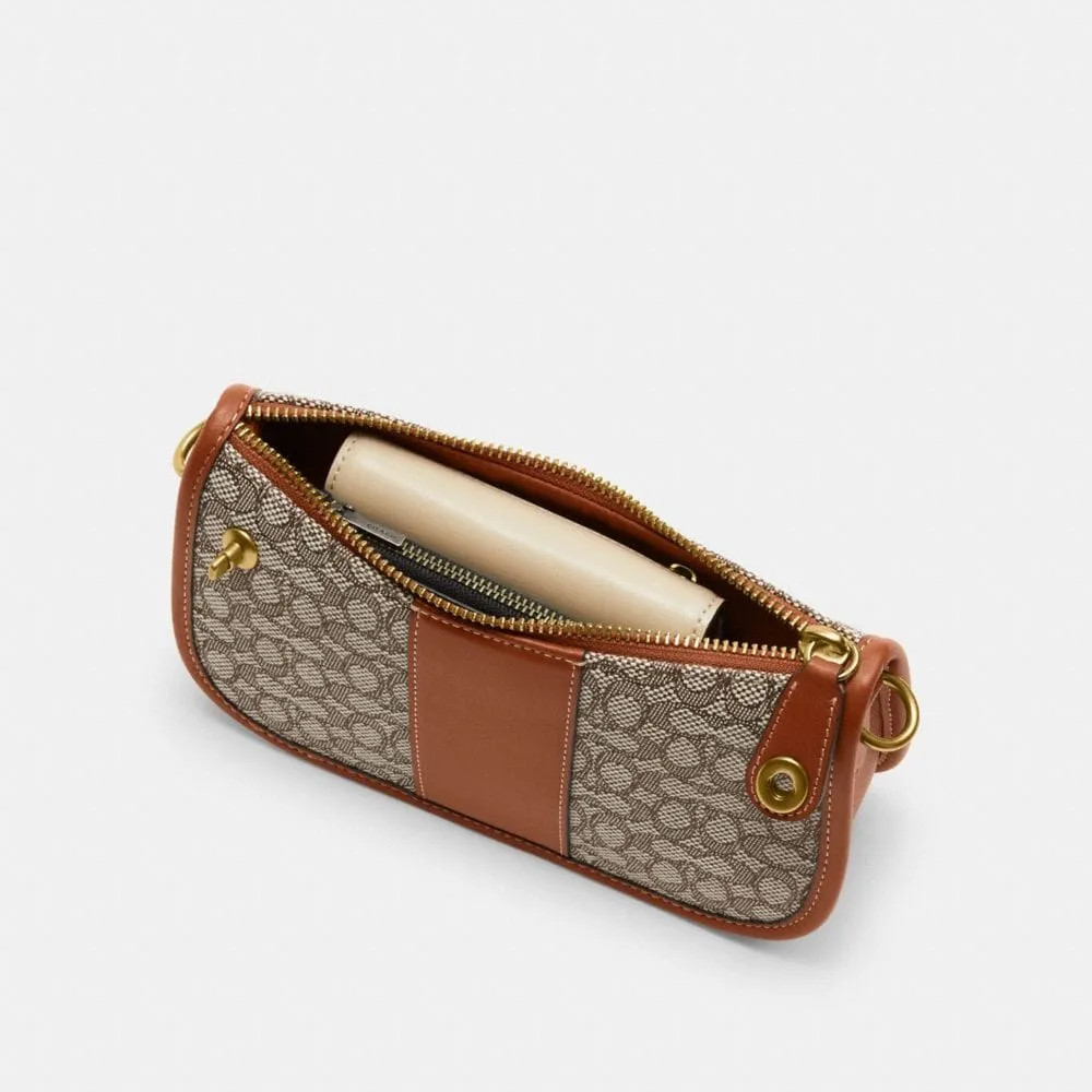 Coach Swinger In Micro Signature Jacquard | Mall of America®