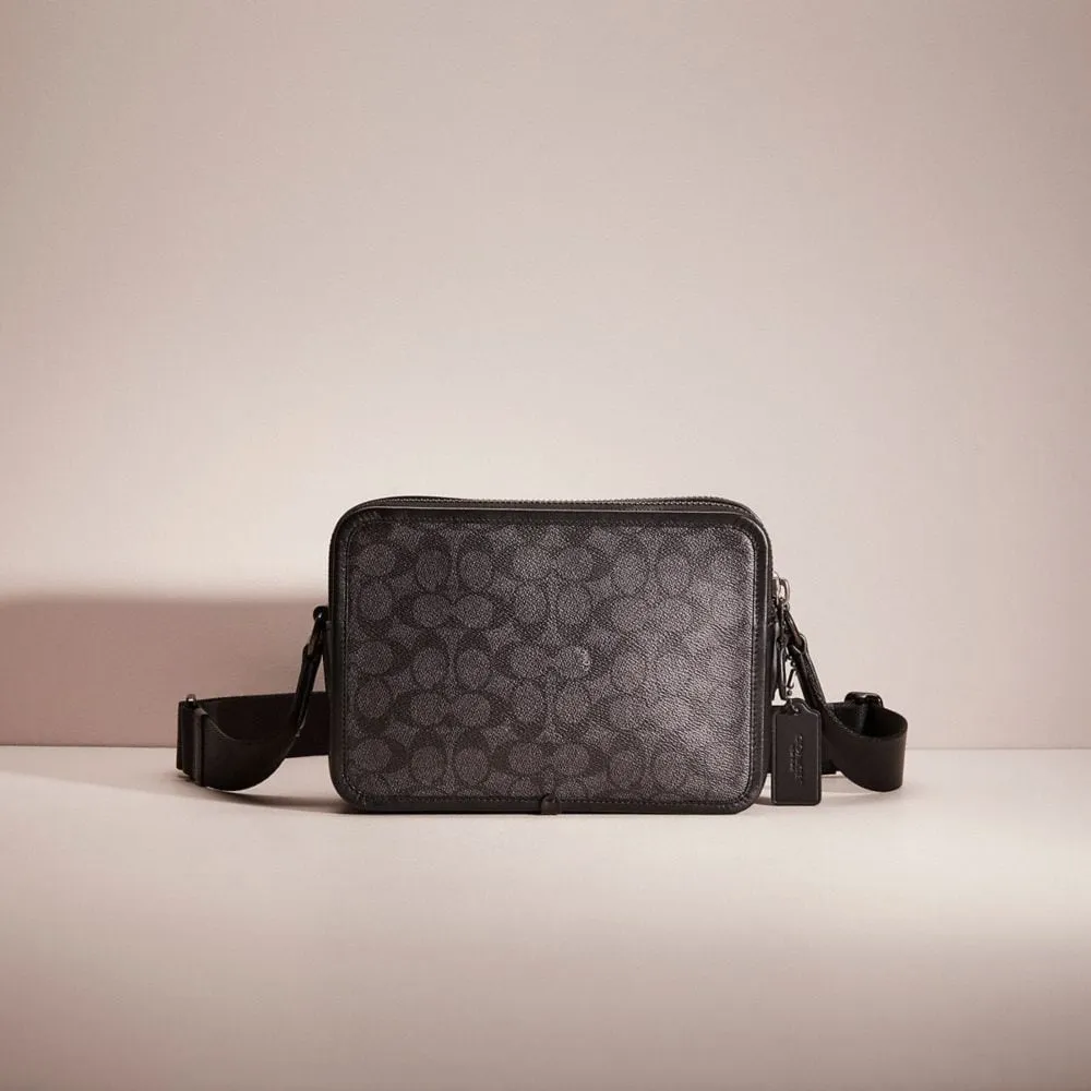 Coach Restored Charter Crossbody 24 In Signature Canvas | Mall of America®