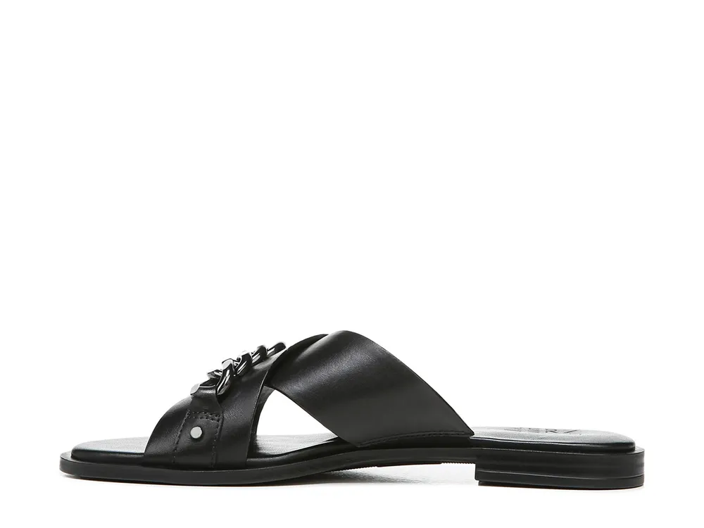 Naturalizer Fabian Slide Sandal | Mall of America®