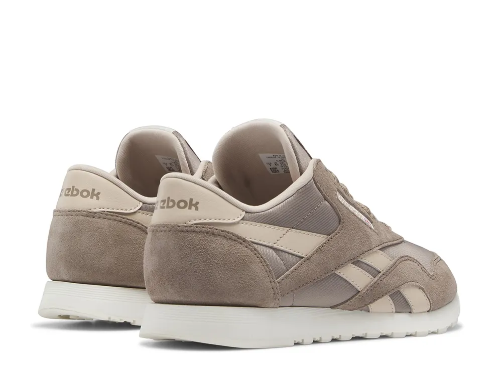 Reebok Classic Nylon Sneaker - Women's | Mall of America®