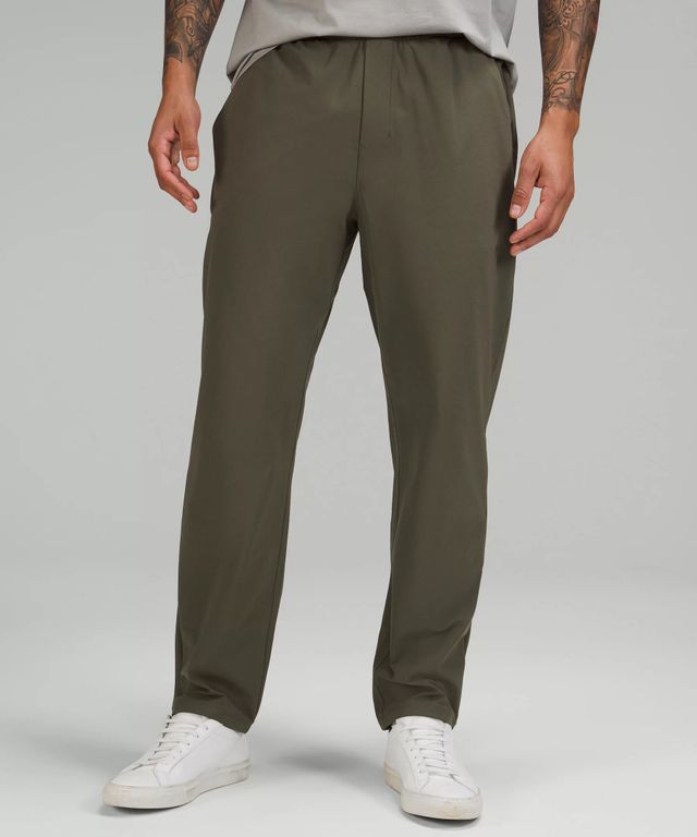 Lined-pants-for-men | Mall of America®