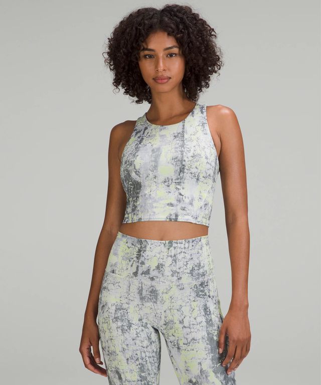 Lululemon-crop-top | Mall of America®