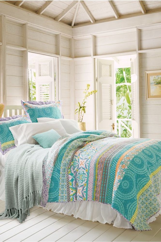 Victoria Secret Comforter Mint Set