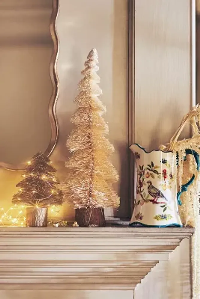 Lou Rota Twelve Days of Christmas Pitcher | Mall of America®