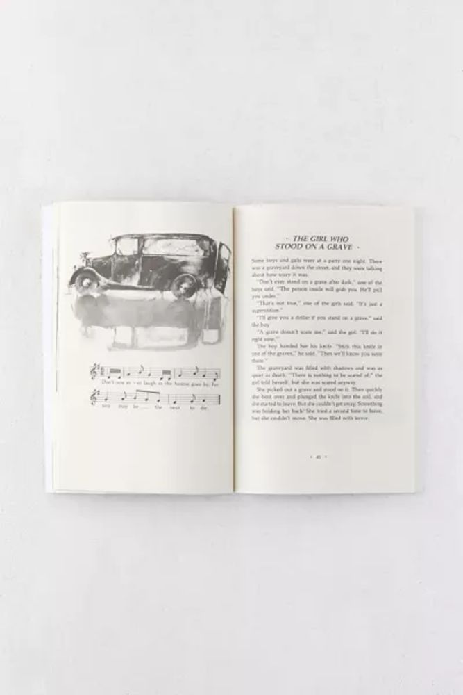 Urban Outfitters Scary Stories To Tell In The Dark: The Complete 3-Book ...