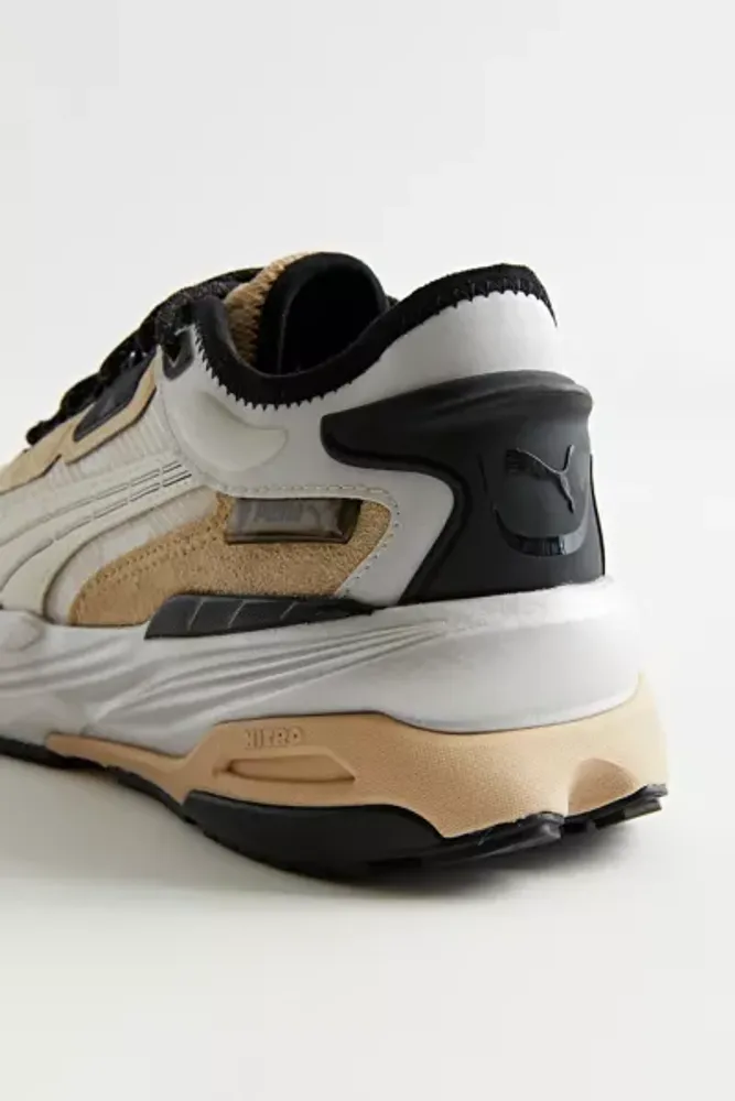 Urban Outfitters Puma Extent Nitro Sneaker | Mall of America®