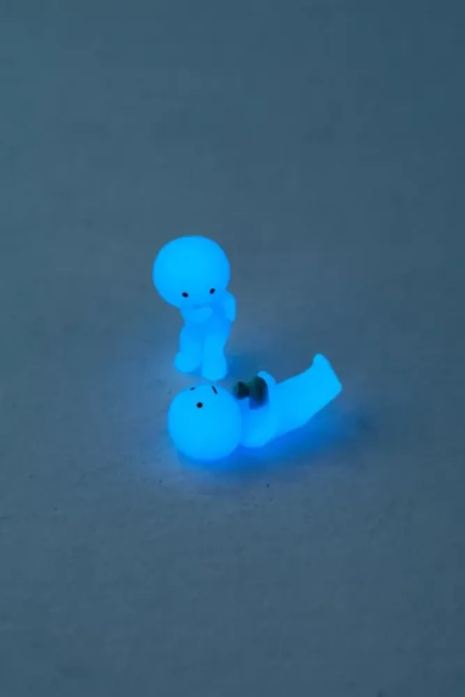 Smiski® Glow-In-The-Dark Blind Box Figure | Mall of America®