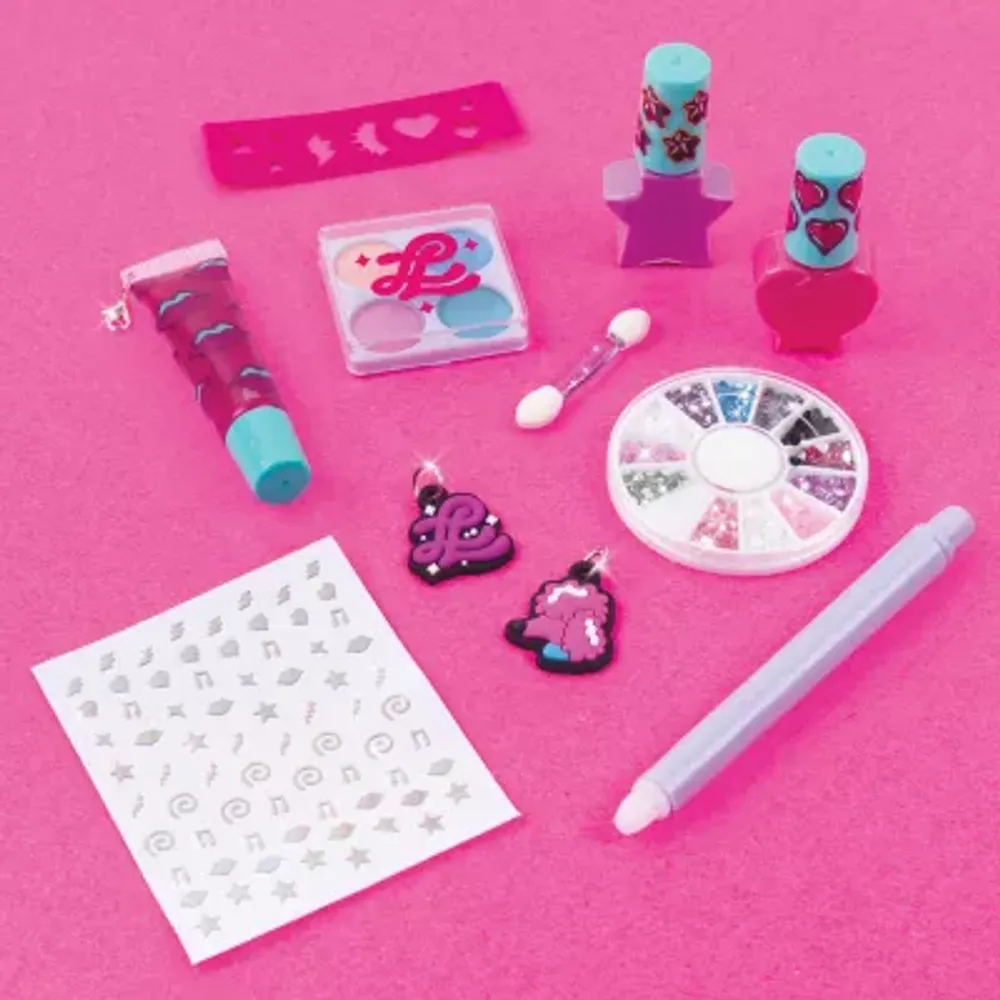 That Girl Lay Lay Slay All Day Cosmetic Expressions 12 Piece Set ...