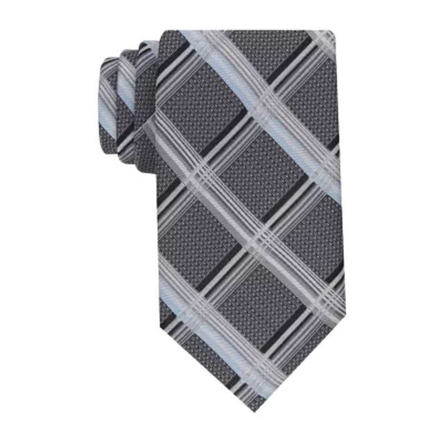 Collection By Michael Strahan | Plaza Las Americas