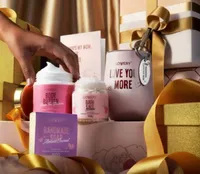 Lovery Spa Gift Box For Mom - 7 Pc Care Package | Hamilton Place