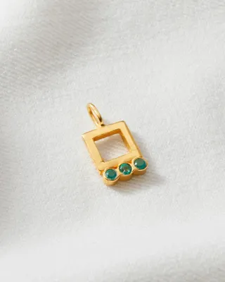 Solid Gold Emerald May Birthstone Charm | King's Cross