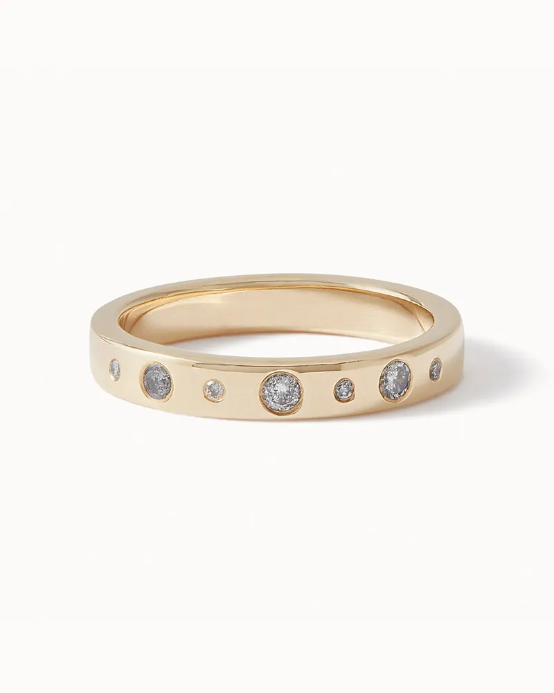 Solid Gold Heirloom Half Eternity Diamond Ring | King's Cross