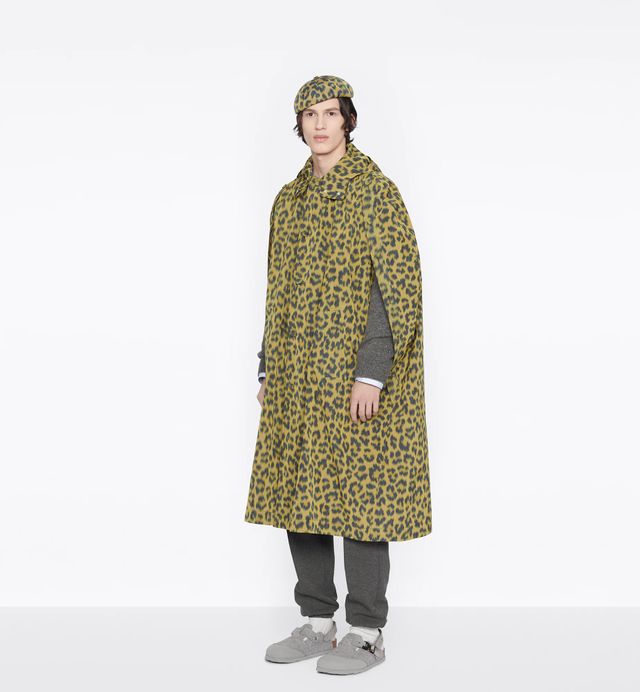 Dior Hooded Cape | Mall of America®