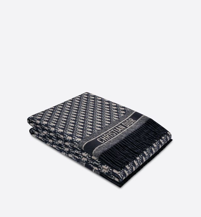 Dior Reversible Dior Oblique Blanket | Mall of America®