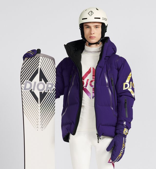 DIOR AND AK SKI Snowboard | Mall of America®